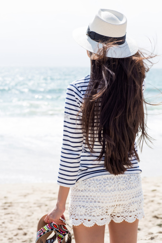 Your 4 Step Formula to Look Effortlessly Stylish at the Beach