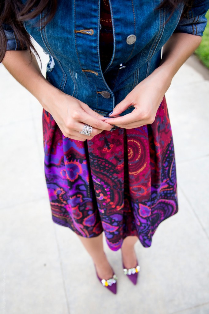 A Casual Way to Wear a Paisley Print Dress