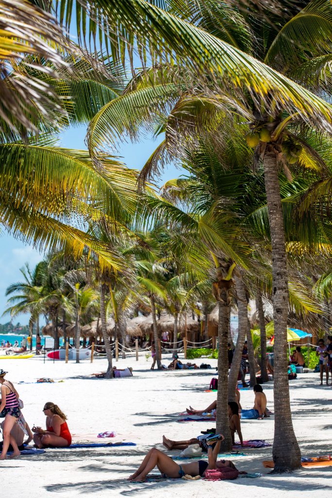 A Casual Outfit for the Beach that Easily Transitions to a Swimsuit